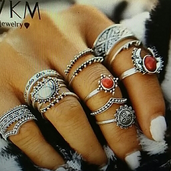 Jewelry | 14 Piece Midi Ring Set | Poshmark